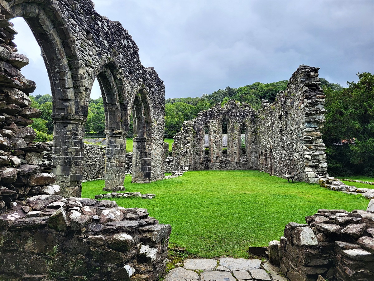 Cymer Abbey – Little Old World