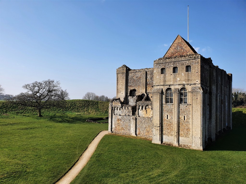 Norfolk: Castle Rising – Little Old World